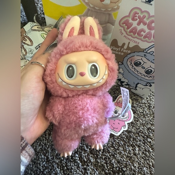 Labubu | Accessories | Labubu Macaron Lychee Berry | Poshmark